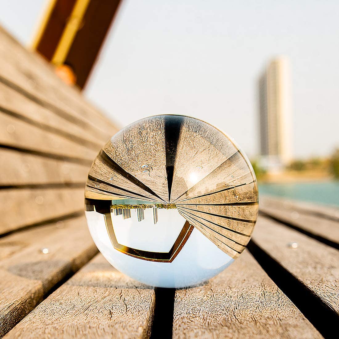 Crystal Ball – Longwin Crystal Crafts